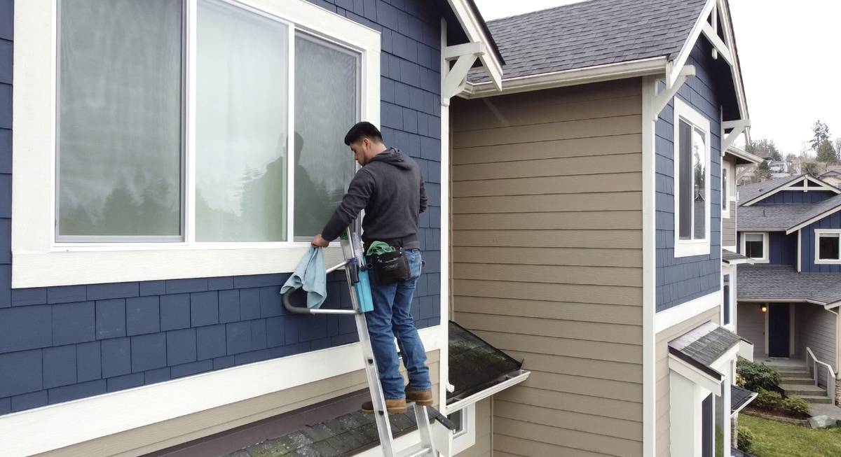 FREE QUOTES FOR WINDOW WASHING, SKYLIGHTS, CLEANING, & MAINTENANCE